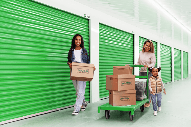 Depotium Mini Entrepôt – Proudly Canadian Self-Storage Nationwide